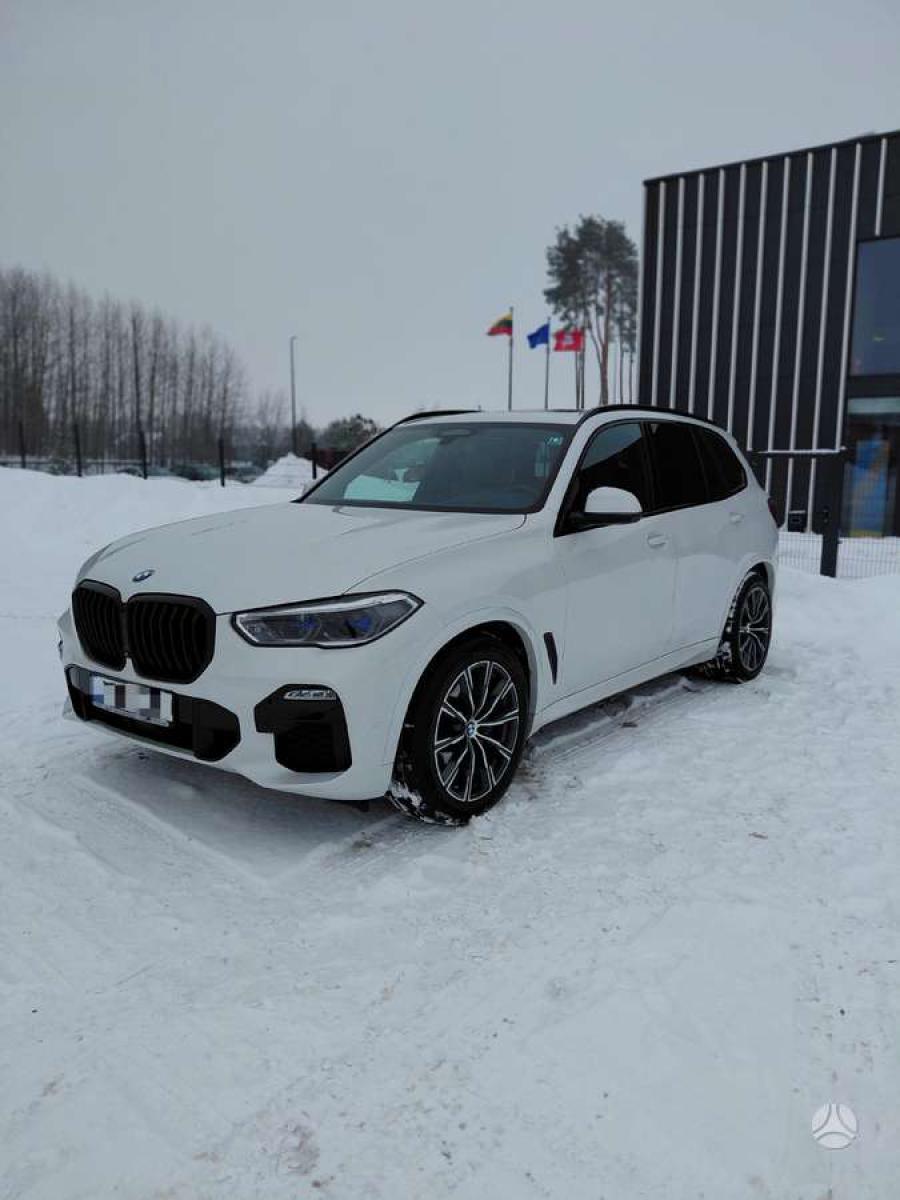 Balts BMW X5 2019 Viļņa, ar dzinēja tilpumu 2.99 L un nobraukumu 260 tūkst. km par 36000 €, foto 4 vietnē AUTOMOTO.COM.LV