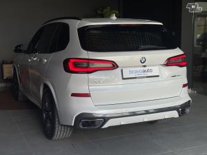 White BMW X5 2019 in Klaipeda, with an engine capacity of 3.00 L and mileage of 94 thousand km for 46491 €, photo 7 on AUTOMOTO.COM.LV