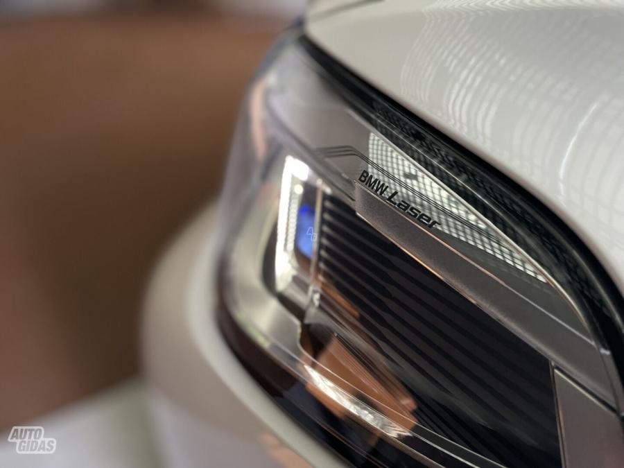 White BMW X5 2019 in Klaipeda, with an engine capacity of 3.00 L and mileage of 94 thousand km for 46491 €, photo 9 on AUTOMOTO.COM.LV