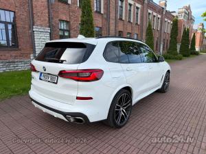 Balts BMW X5 2019 Tallina, ar dzinēja tilpumu 3.00 L un nobraukumu 199 tūkst. km par 35900 €, foto 5 vietnē AUTOMOTO.COM.LV