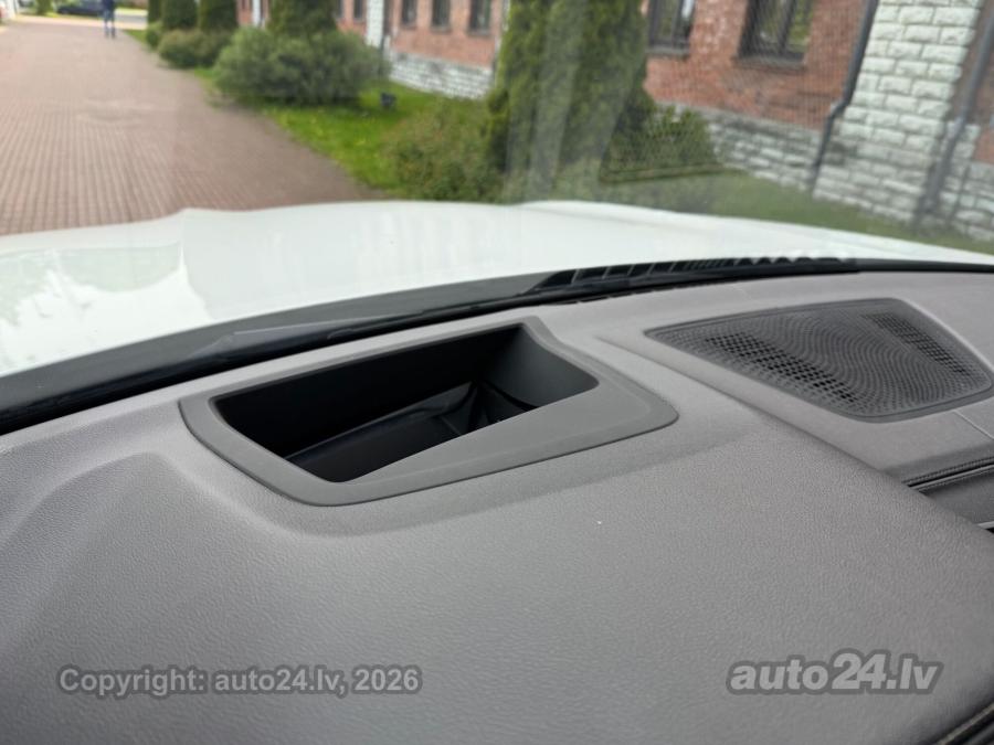 Balts BMW X5 2019 Tallina, ar dzinēja tilpumu 3.00 L un nobraukumu 199 tūkst. km par 35900 €, foto 13 vietnē AUTOMOTO.COM.LV