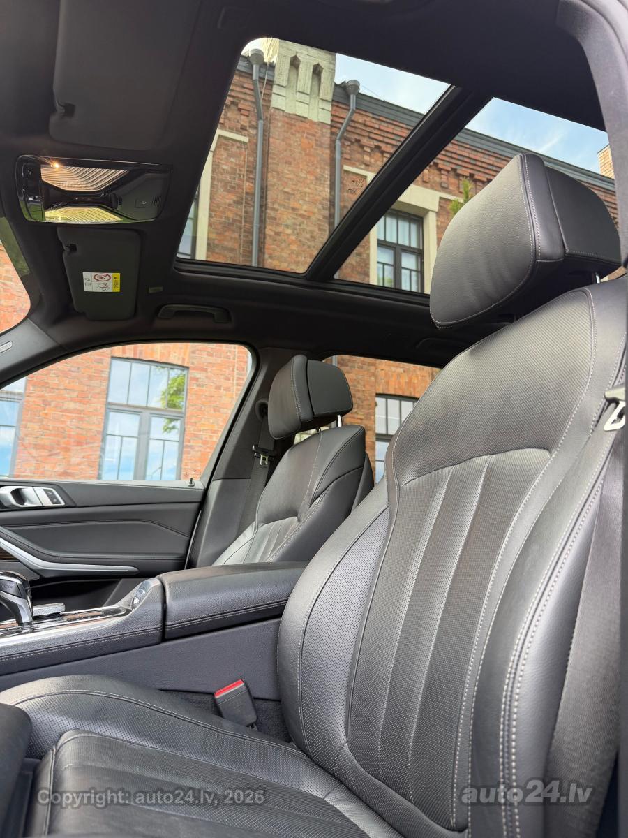 Balts BMW X5 2019 Tallina, ar dzinēja tilpumu 3.00 L un nobraukumu 199 tūkst. km par 35900 €, foto 19 vietnē AUTOMOTO.COM.LV