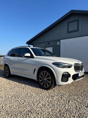 Balts BMW X5 2019 Tallina, ar dzinēja tilpumu 3.00 L un nobraukumu 100 tūkst. km par 46300 €, foto 20 vietnē AUTOMOTO.COM.LV