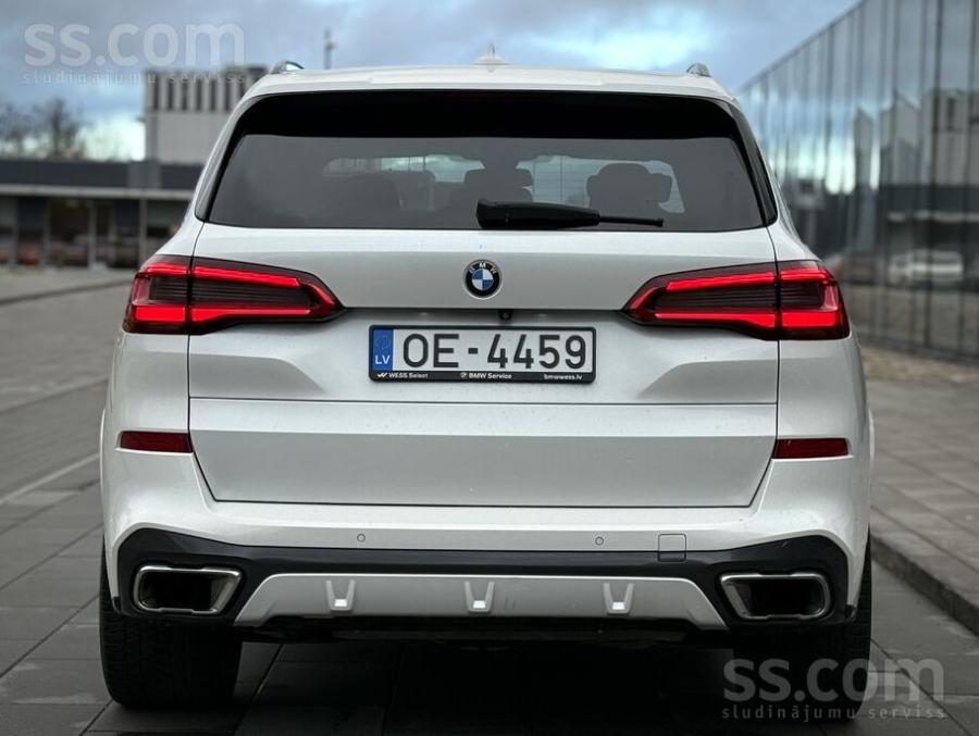 Balts BMW X5 2019 Rīga, ar dzinēja tilpumu 3.00 L un nobraukumu 166 tūkst. km par 37990 €, foto 9 vietnē AUTOMOTO.COM.LV