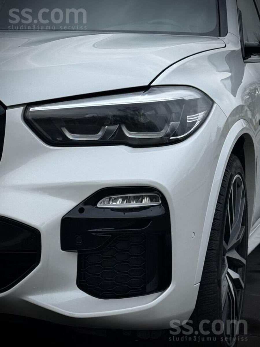 Balts BMW X5 2019 Rīga, ar dzinēja tilpumu 3.00 L un nobraukumu 166 tūkst. km par 37990 €, foto 11 vietnē AUTOMOTO.COM.LV