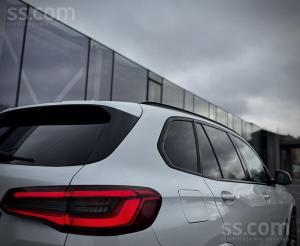 Balts BMW X5 2019 Rīga, ar dzinēja tilpumu 3.00 L un nobraukumu 166 tūkst. km par 37990 €, foto 12 vietnē AUTOMOTO.COM.LV