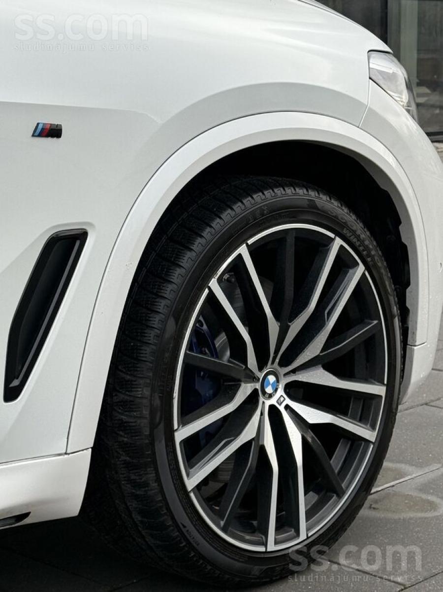 Balts BMW X5 2019 Rīga, ar dzinēja tilpumu 3.00 L un nobraukumu 166 tūkst. km par 37990 €, foto 14 vietnē AUTOMOTO.COM.LV