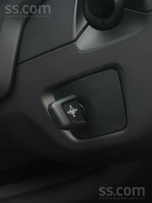 Balts BMW X5 2019 Rīga, ar dzinēja tilpumu 3.00 L un nobraukumu 166 tūkst. km par 37990 €, foto 26 vietnē AUTOMOTO.COM.LV
