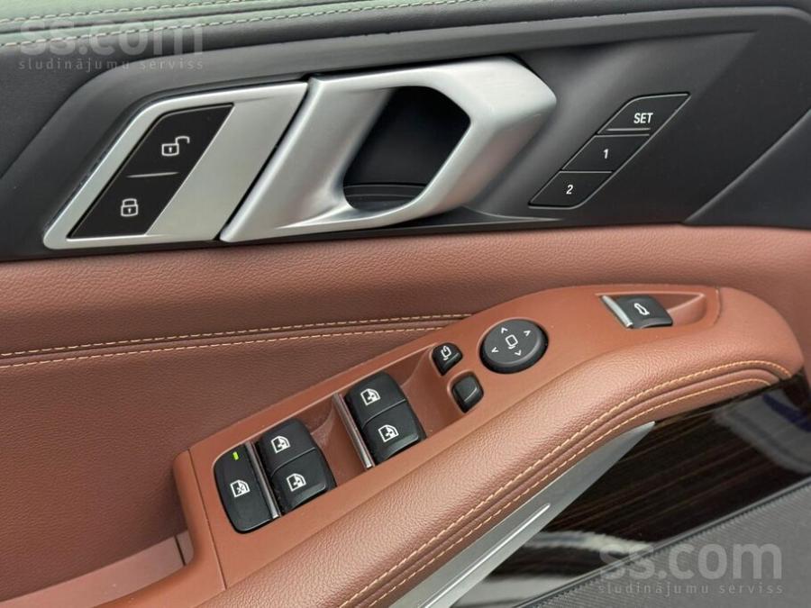 Balts BMW X5 2019 Rīga, ar dzinēja tilpumu 3.00 L un nobraukumu 166 tūkst. km par 37990 €, foto 33 vietnē AUTOMOTO.COM.LV