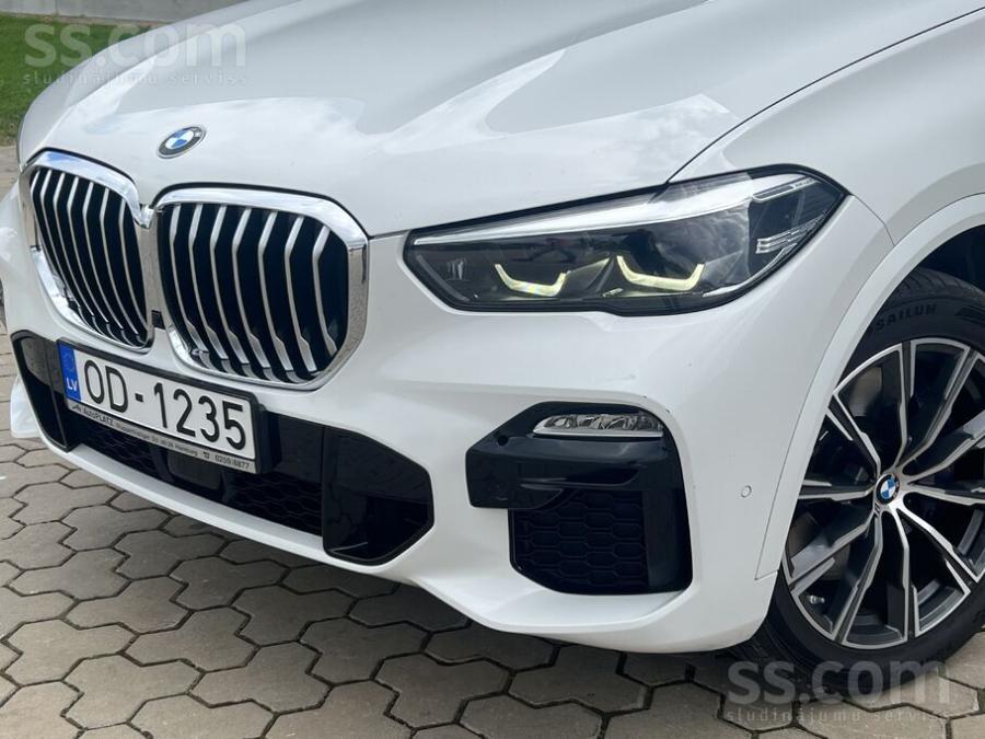 Balts BMW X5 2019 Rīga, ar dzinēja tilpumu 3.00 L un nobraukumu 200 tūkst. km par 39000 €, foto 6 vietnē AUTOMOTO.COM.LV
