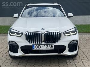 Balts BMW X5 2019 Rīga, ar dzinēja tilpumu 3.00 L un nobraukumu 200 tūkst. km par 39000 €, foto 7 vietnē AUTOMOTO.COM.LV