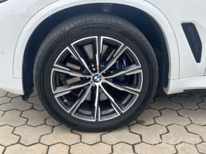Balts BMW X5 2019 Rīga, ar dzinēja tilpumu 3.00 L un nobraukumu 200 tūkst. km par 39000 €, foto 9 vietnē AUTOMOTO.COM.LV