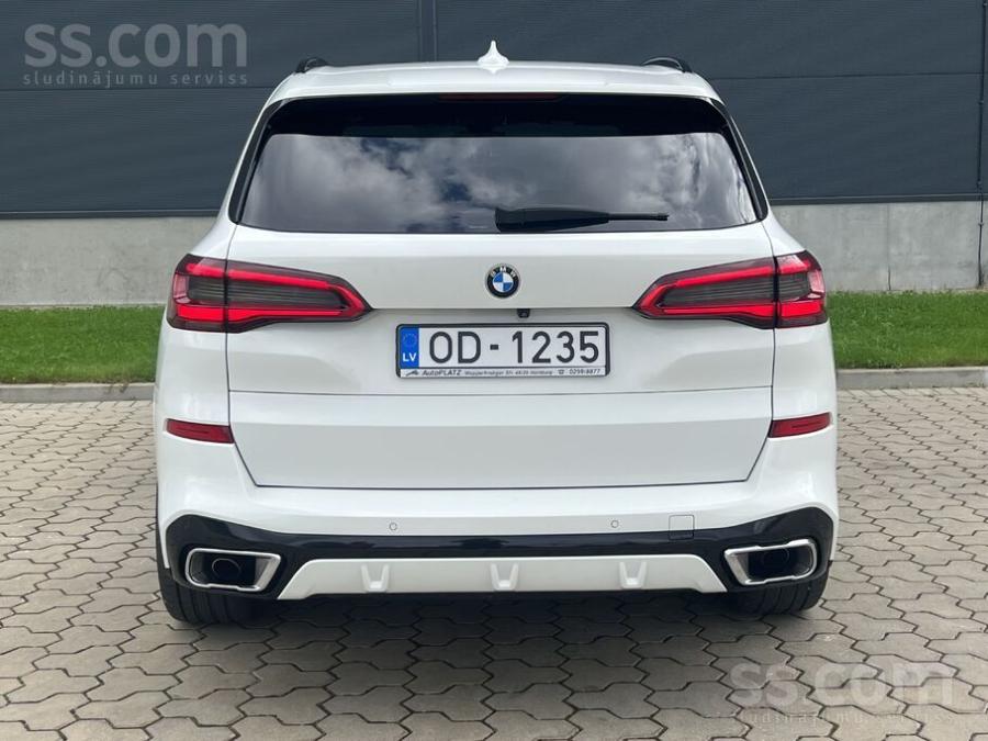 Balts BMW X5 2019 Rīga, ar dzinēja tilpumu 3.00 L un nobraukumu 200 tūkst. km par 39000 €, foto 10 vietnē AUTOMOTO.COM.LV