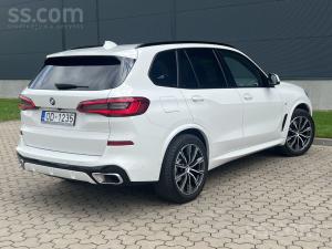 Balts BMW X5 2019 Rīga, ar dzinēja tilpumu 3.00 L un nobraukumu 200 tūkst. km par 39000 €, foto 11 vietnē AUTOMOTO.COM.LV