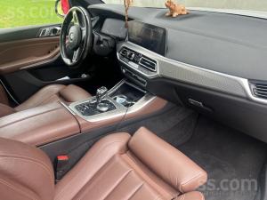Balts BMW X5 2019 Rīga, ar dzinēja tilpumu 3.00 L un nobraukumu 200 tūkst. km par 39000 €, foto 16 vietnē AUTOMOTO.COM.LV