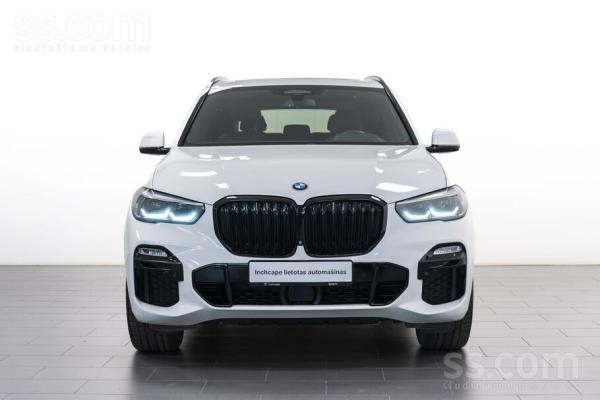 Balts BMW X5 2019 Rīga, ar dzinēja tilpumu 3.00 L un nobraukumu 110 tūkst. km par 46500 €, foto 3 vietnē AUTOMOTO.COM.LV