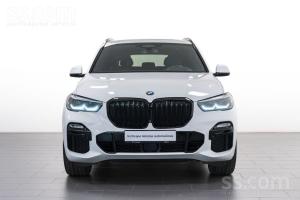 Balts BMW X5 2019 Rīga, ar dzinēja tilpumu 3.00 L un nobraukumu 110 tūkst. km par 46500 €, foto 4 vietnē AUTOMOTO.COM.LV