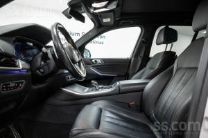 Balts BMW X5 2019 Rīga, ar dzinēja tilpumu 3.00 L un nobraukumu 110 tūkst. km par 46500 €, foto 7 vietnē AUTOMOTO.COM.LV