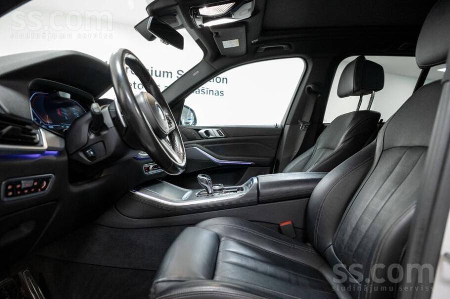 Balts BMW X5 2019 Rīga, ar dzinēja tilpumu 3.00 L un nobraukumu 110 tūkst. km par 46500 €, foto 7 vietnē AUTOMOTO.COM.LV