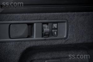 Balts BMW X5 2019 Rīga, ar dzinēja tilpumu 3.00 L un nobraukumu 110 tūkst. km par 46500 €, foto 20 vietnē AUTOMOTO.COM.LV