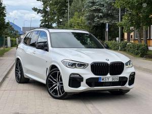 White BMW X5 2019 in Ukmerge, with an engine capacity of 2.99 L and mileage of 230 thousand km for 42500 €, photo 7 on AUTOMOTO.COM.LV