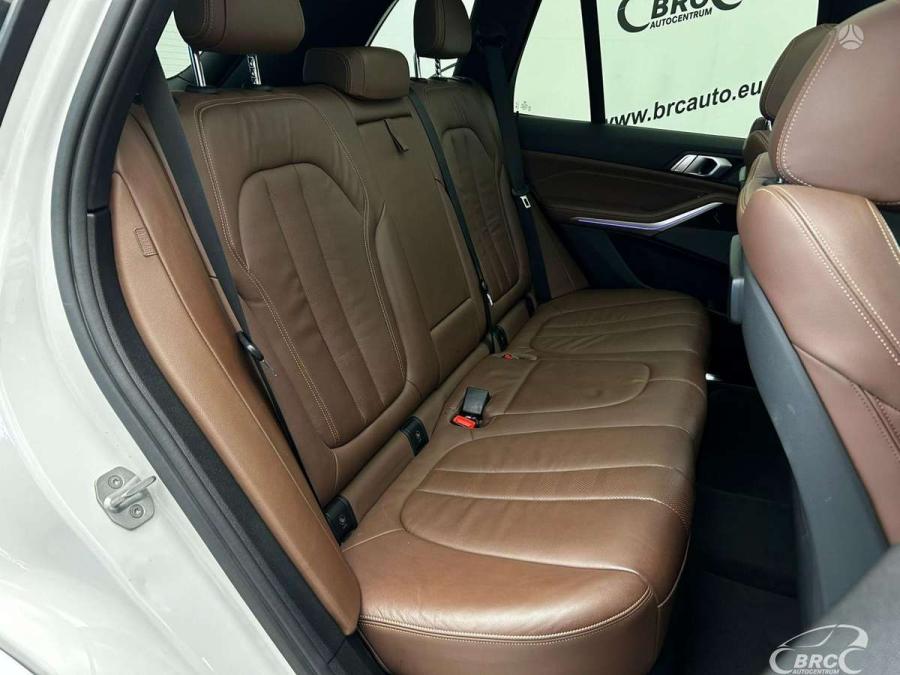Balts BMW X5 2019 Viļņa, ar dzinēja tilpumu 3.00 L un nobraukumu 172 tūkst. km par 36500 €, foto 12 vietnē AUTOMOTO.COM.LV