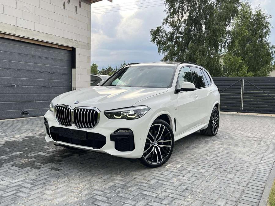 Белый БМВ Х5 2019 в Вильнюс, объемом двигателя 2.99 л и пробегом 213 тыс. км за 38600 €, фото 10 на AUTOMOTO.COM.LV