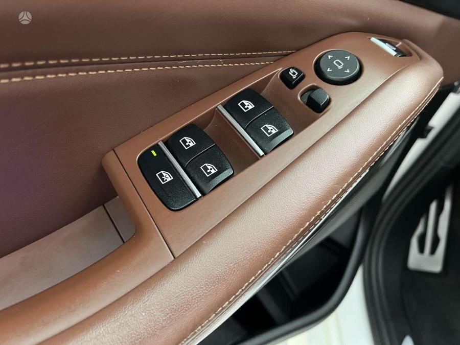 Белый БМВ Х5 2019 в Вильнюс, объемом двигателя 2.99 л и пробегом 213 тыс. км за 38600 €, фото 18 на AUTOMOTO.COM.LV