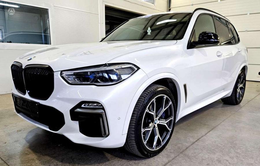Balts BMW X5 2019 Marijampole, ar dzinēja tilpumu 2.99 L un nobraukumu 258 tūkst. km par 33900 €, foto 1 vietnē AUTOMOTO.COM.LV