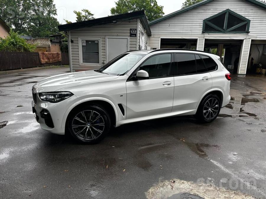 Balts BMW X5 2019 Rīga, ar dzinēja tilpumu 3.00 L un nobraukumu 171 tūkst. km par 39900 €, foto 7 vietnē AUTOMOTO.COM.LV