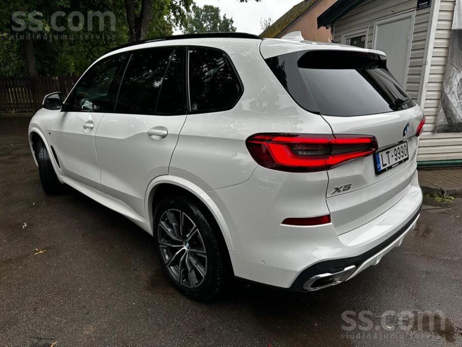 Balts BMW X5 2019 Rīga, ar dzinēja tilpumu 3.00 L un nobraukumu 171 tūkst. km par 39900 €, foto 8 vietnē AUTOMOTO.COM.LV