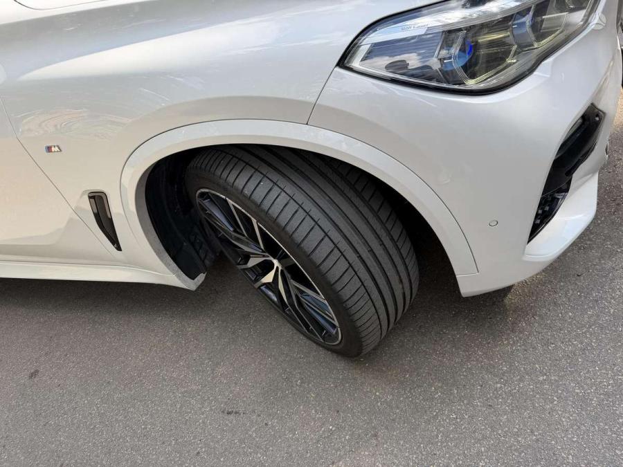 Белый БМВ Х5 2019 в Паневежис, объемом двигателя 2.99 л и пробегом 306 тыс. км за 33950 €, фото 6 на AUTOMOTO.COM.LV