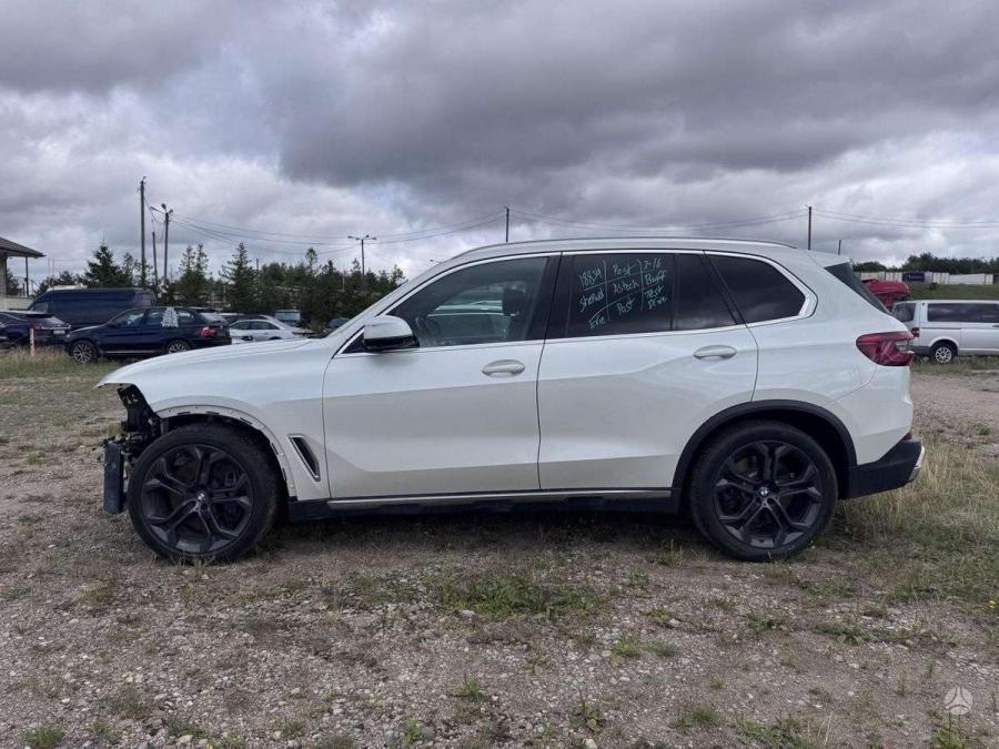 Balts BMW X5 2019 Viļņa, ar dzinēja tilpumu 4.40 L un nobraukumu 178 tūkst. km par 24500 €, foto 4 vietnē AUTOMOTO.COM.LV