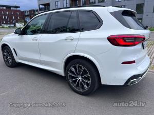Balts BMW X5 2019 Tallina, ar dzinēja tilpumu 3.00 L un nobraukumu 130 tūkst. km par 44500 €, foto 7 vietnē AUTOMOTO.COM.LV