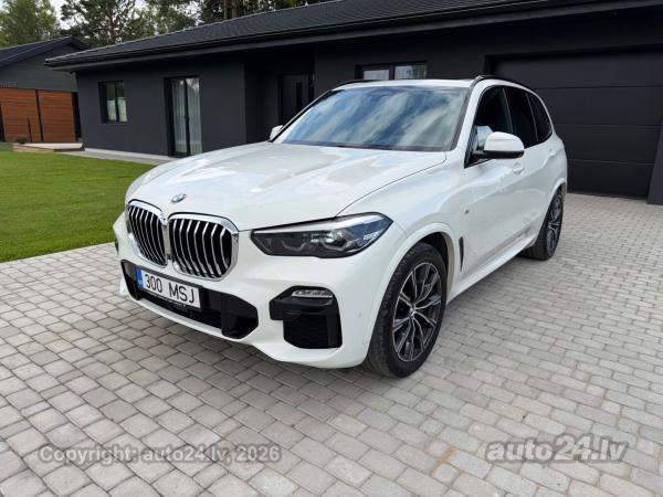 Белый БМВ Х5 2019 в Таллин, объемом двигателя 3.00 л и пробегом 213 тыс. км за 40000 €, фото 2 на AUTOMOTO.COM.LV
