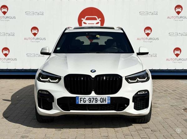 Белый БМВ Х5 2019 в Таураге, объемом двигателя 2.99 л и пробегом 189 тыс. км за 36800 €, фото 5 на AUTOMOTO.COM.LV