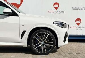 Balts BMW X5 2019 Tauragė, ar dzinēja tilpumu 2.99 L un nobraukumu 189 tūkst. km par 36800 €, foto 14 vietnē AUTOMOTO.COM.LV
