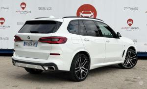 Balts BMW X5 2019 Tauragė, ar dzinēja tilpumu 2.99 L un nobraukumu 189 tūkst. km par 36800 €, foto 18 vietnē AUTOMOTO.COM.LV