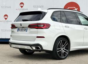Balts BMW X5 2019 Tauragė, ar dzinēja tilpumu 2.99 L un nobraukumu 189 tūkst. km par 36800 €, foto 19 vietnē AUTOMOTO.COM.LV