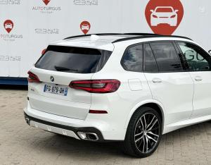 Balts BMW X5 2019 Tauragė, ar dzinēja tilpumu 2.99 L un nobraukumu 189 tūkst. km par 36800 €, foto 26 vietnē AUTOMOTO.COM.LV