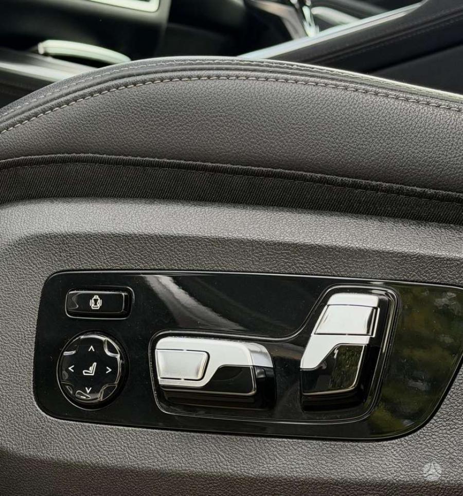 Balts BMW X5 2019 Tauragė, ar dzinēja tilpumu 2.99 L un nobraukumu 189 tūkst. km par 36800 €, foto 34 vietnē AUTOMOTO.COM.LV