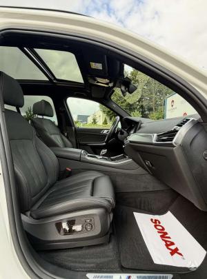 Balts BMW X5 2019 Tauragė, ar dzinēja tilpumu 2.99 L un nobraukumu 189 tūkst. km par 36800 €, foto 36 vietnē AUTOMOTO.COM.LV