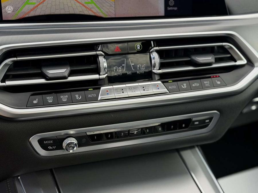 Balts BMW X5 2019 Tauragė, ar dzinēja tilpumu 2.99 L un nobraukumu 189 tūkst. km par 36800 €, foto 53 vietnē AUTOMOTO.COM.LV