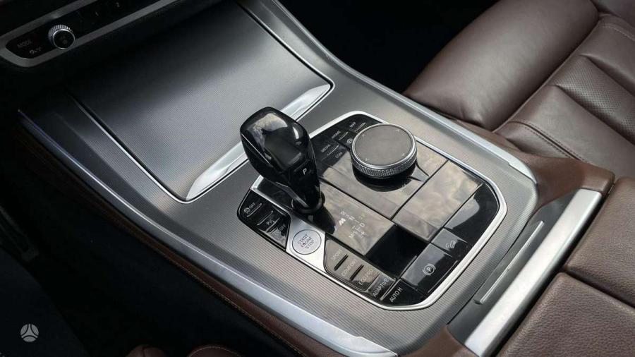 Balts BMW X5 2019 Marijampole, ar dzinēja tilpumu 2.99 L un nobraukumu 258 tūkst. km par 33900 €, foto 30 vietnē AUTOMOTO.COM.LV