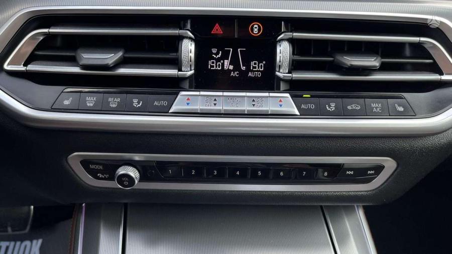 Balts BMW X5 2019 Marijampole, ar dzinēja tilpumu 2.99 L un nobraukumu 258 tūkst. km par 33900 €, foto 34 vietnē AUTOMOTO.COM.LV