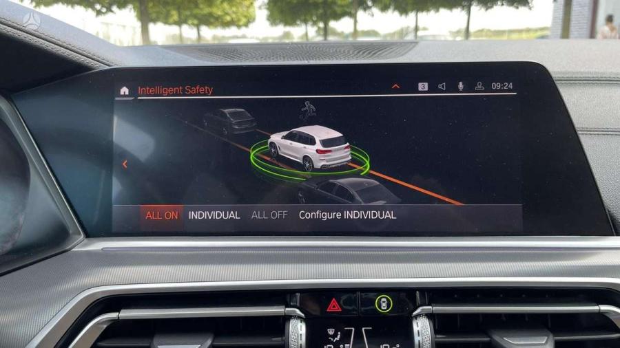 Balts BMW X5 2019 Marijampole, ar dzinēja tilpumu 2.99 L un nobraukumu 258 tūkst. km par 33900 €, foto 46 vietnē AUTOMOTO.COM.LV