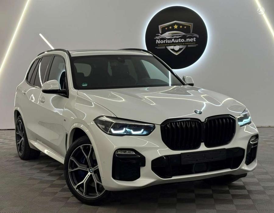 Balts BMW X5 2019 Marijampole, ar dzinēja tilpumu 2.99 L un nobraukumu 179 tūkst. km par 39999 €, foto 1 vietnē AUTOMOTO.COM.LV
