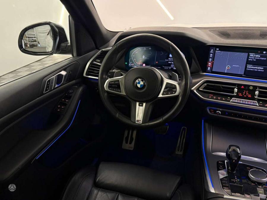 Balts BMW X5 2019 Marijampole, ar dzinēja tilpumu 2.99 L un nobraukumu 179 tūkst. km par 39999 €, foto 14 vietnē AUTOMOTO.COM.LV