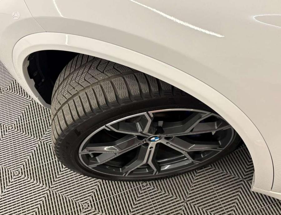 Balts BMW X5 2019 Marijampole, ar dzinēja tilpumu 2.99 L un nobraukumu 179 tūkst. km par 39999 €, foto 20 vietnē AUTOMOTO.COM.LV