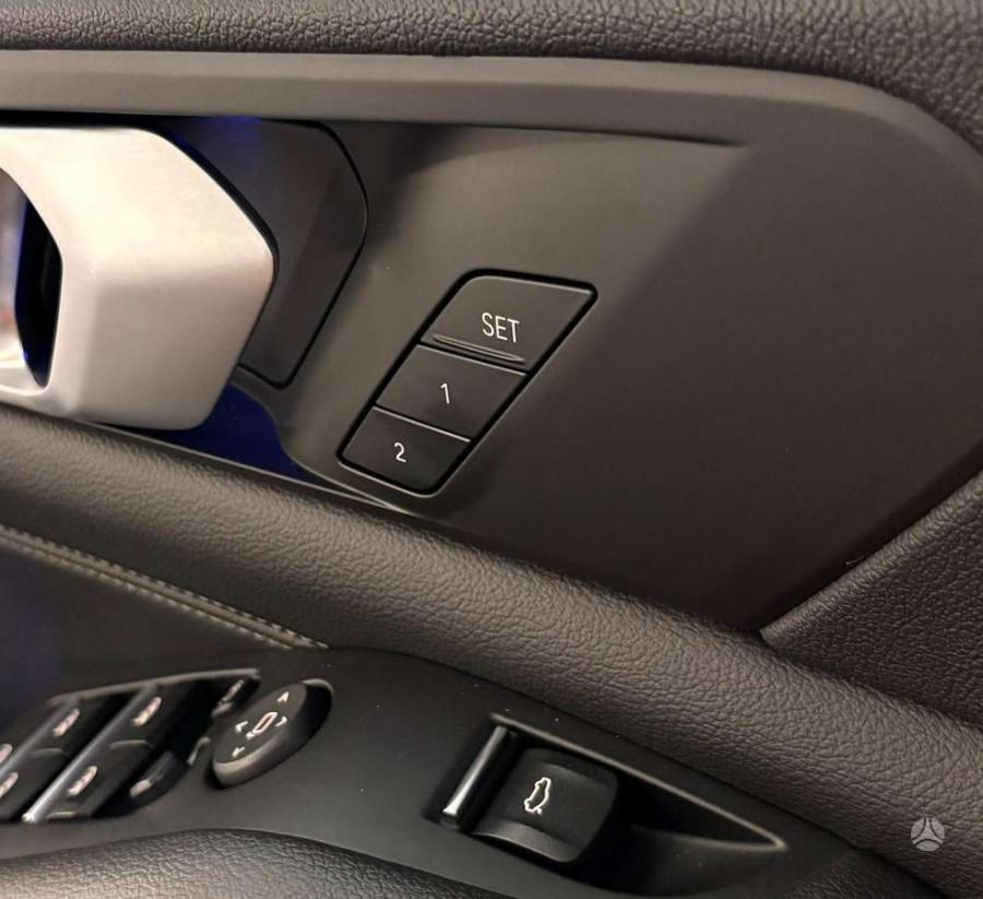 Balts BMW X5 2019 Marijampole, ar dzinēja tilpumu 2.99 L un nobraukumu 179 tūkst. km par 39999 €, foto 24 vietnē AUTOMOTO.COM.LV